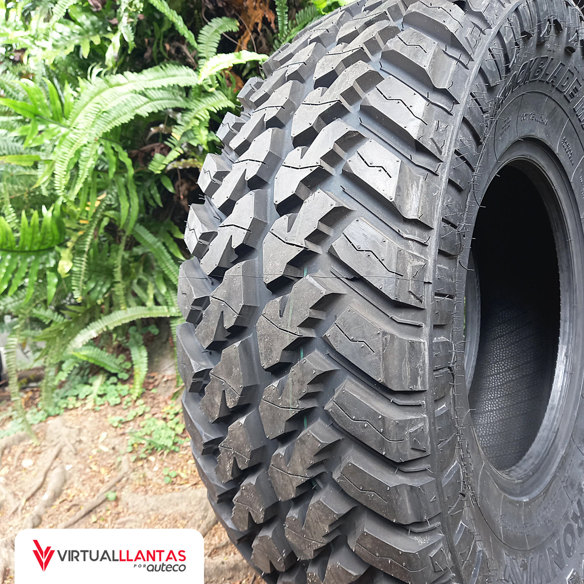 Llanta FRONWAY Rockblade M/T I 33X12.5R15LT - Virtual Llantas