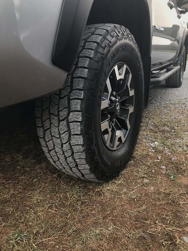 Llanta COOPER Discoverer AT3 4S 235/65R17 - Virtual Llantas