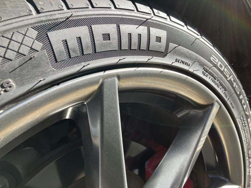Llanta MOMO Toprun M300 AS Sport 245/45ZR19 - Virtual Llantas