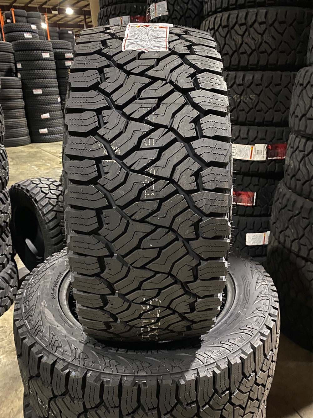 Llanta VENOM Trail Hunter ATS 255/55R18 - Virtual Llantas