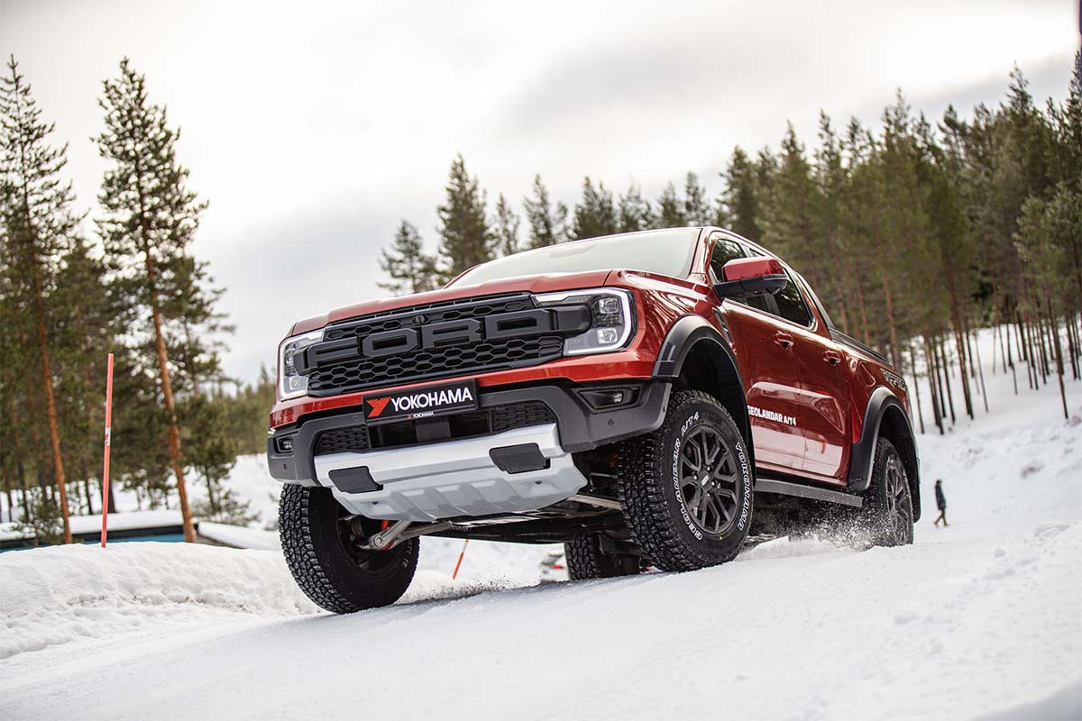 Llanta YOKOHAMA Geolandar A/T4 G018 LT265/65R18 - Virtual Llantas