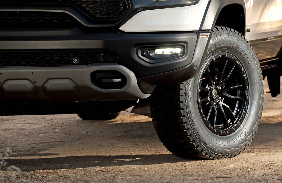 Llanta YOKOHAMA Geolandar A/T4 G018 LT315/70R17 - Virtual Llantas