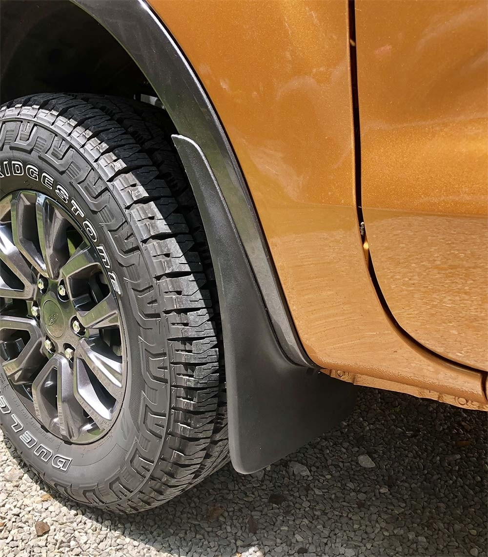 Llanta BRIDGESTONE Dueler A/T Revo 3 265/60R18 - Virtual Llantas