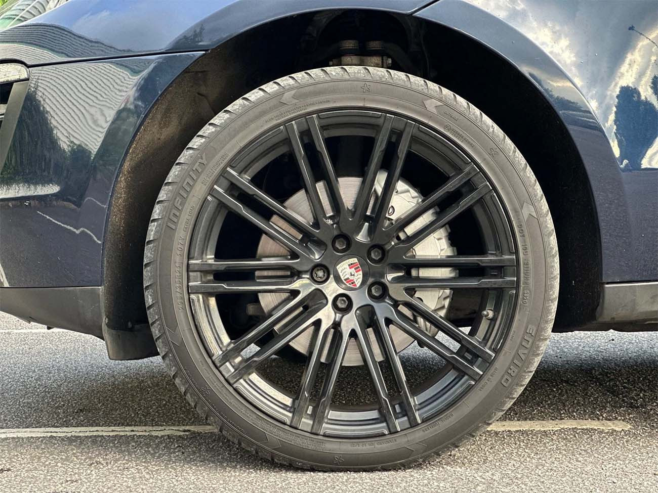 Llanta INFINITY Enviro 235/60R18 - Virtual Llantas