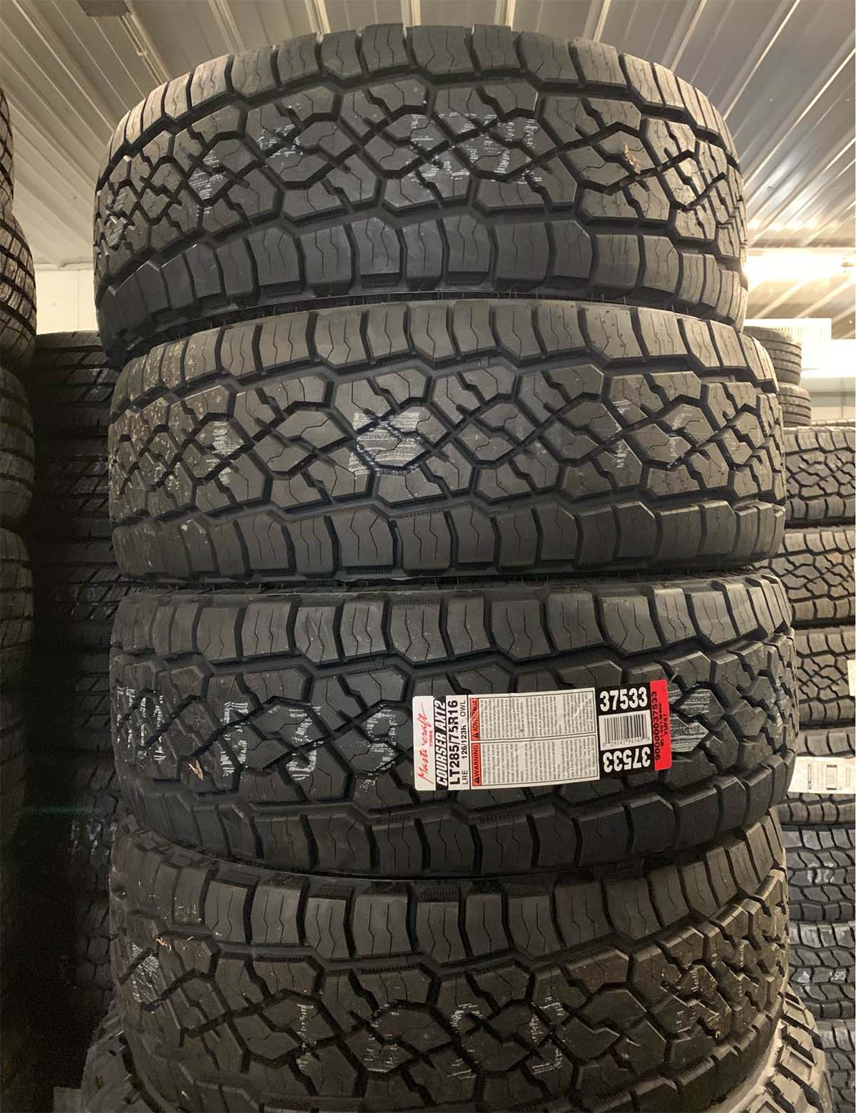 Llanta MASTERCRAFT Courser AXT2 LT285/55R20 - Virtual Llantas