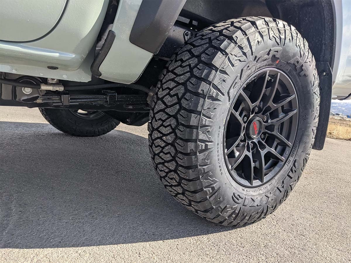 Llanta MAXXIS AT811 Razr AT 225/60R17 - Virtual Llantas