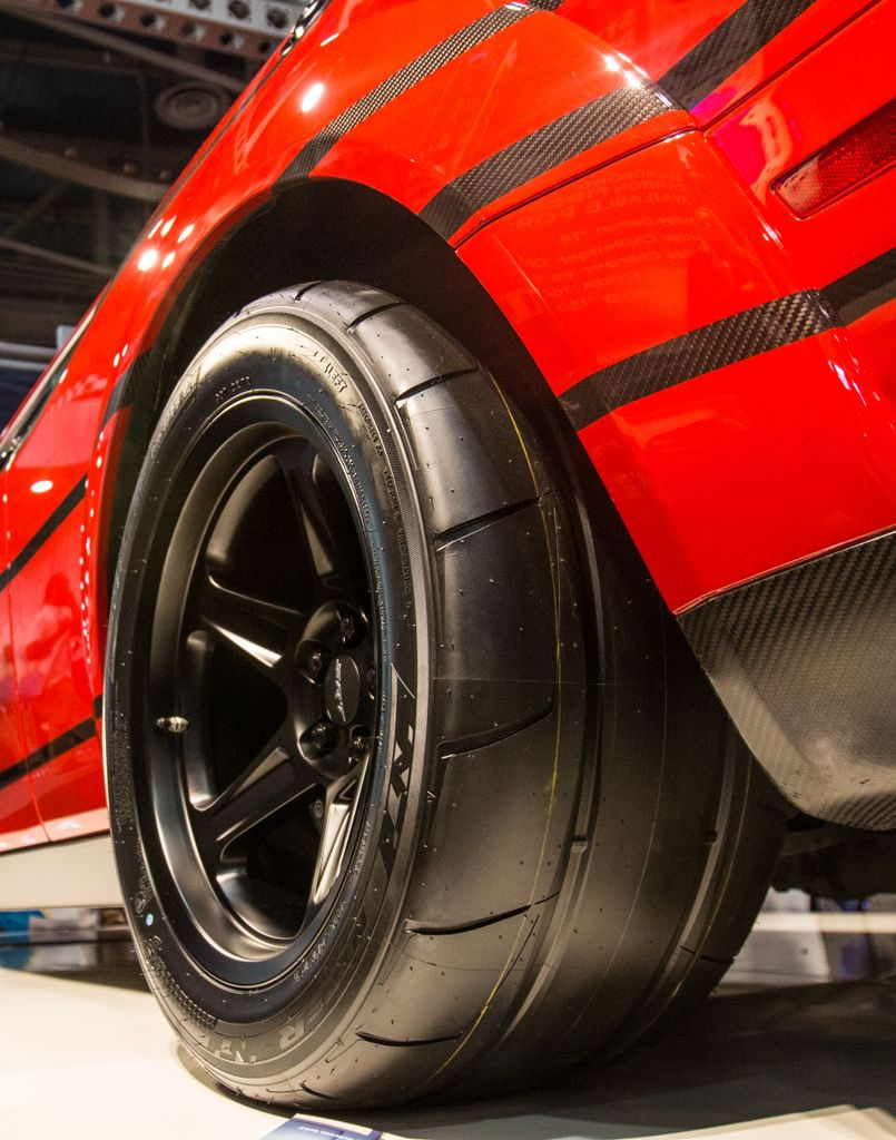 Llanta NITTO NT05 205/50R15 - Virtual Llantas