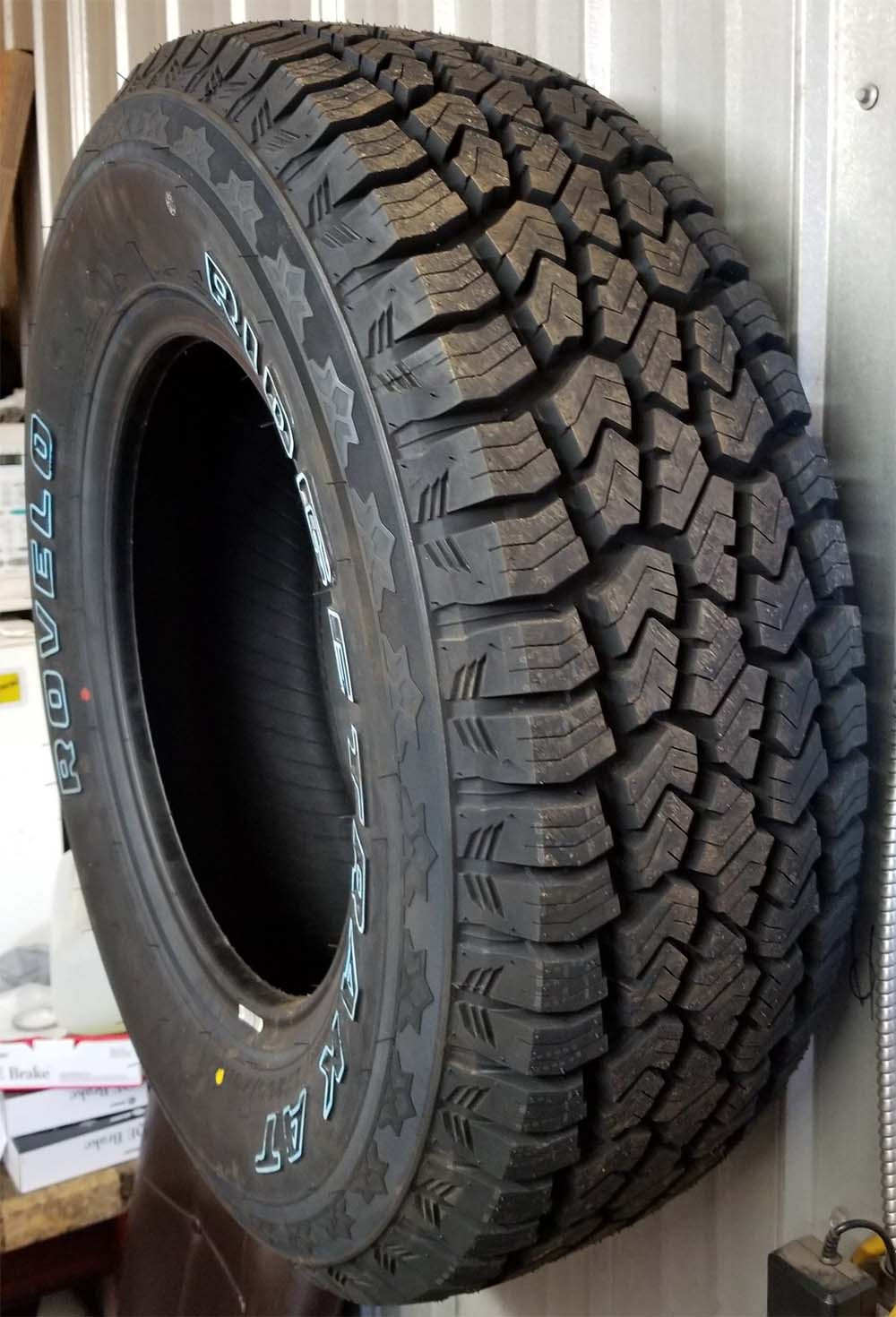 Llanta Rovelo Ridgetrack AT 31X10.5R15LT - Virtual Llantas