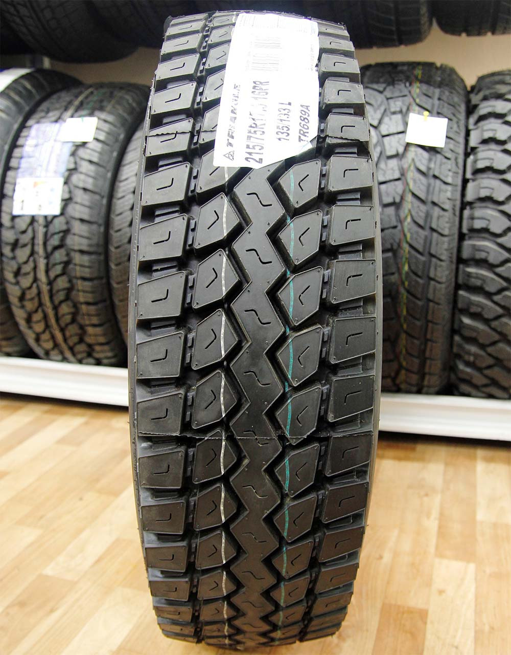 Llanta TRIANGLE TR689A 235/75R17.5 - Virtual Llantas