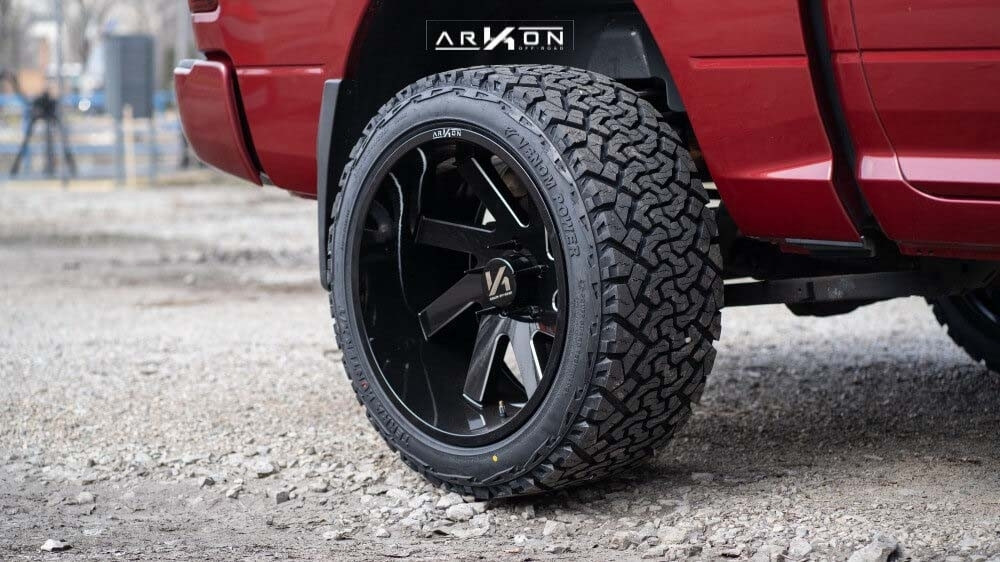 Llanta VENOM Terra Hunter X/T 265/65R18 - Virtual Llantas