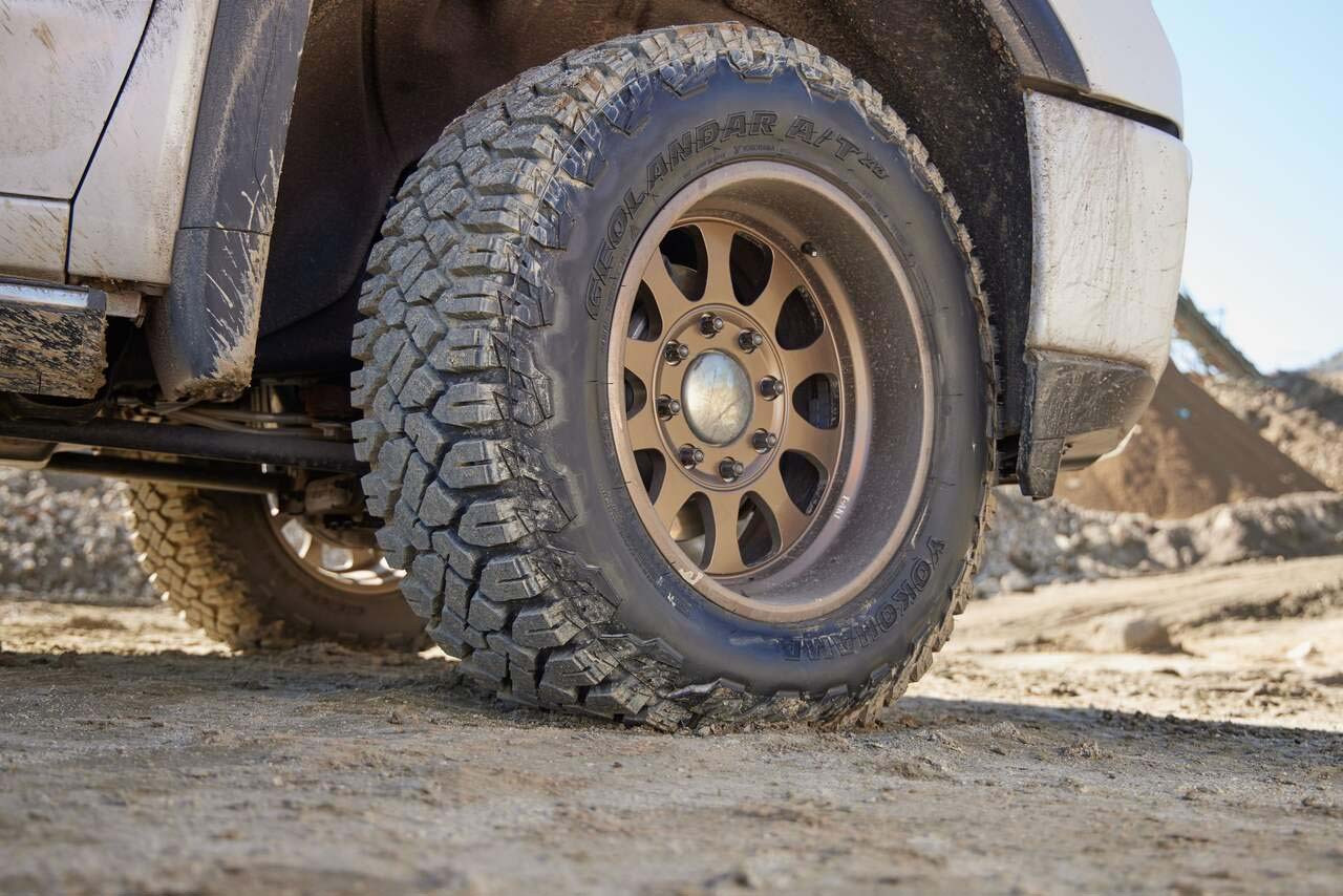 YOKOHAMA Geolandar A/T XD G017 LT275/70R18 125/122Q